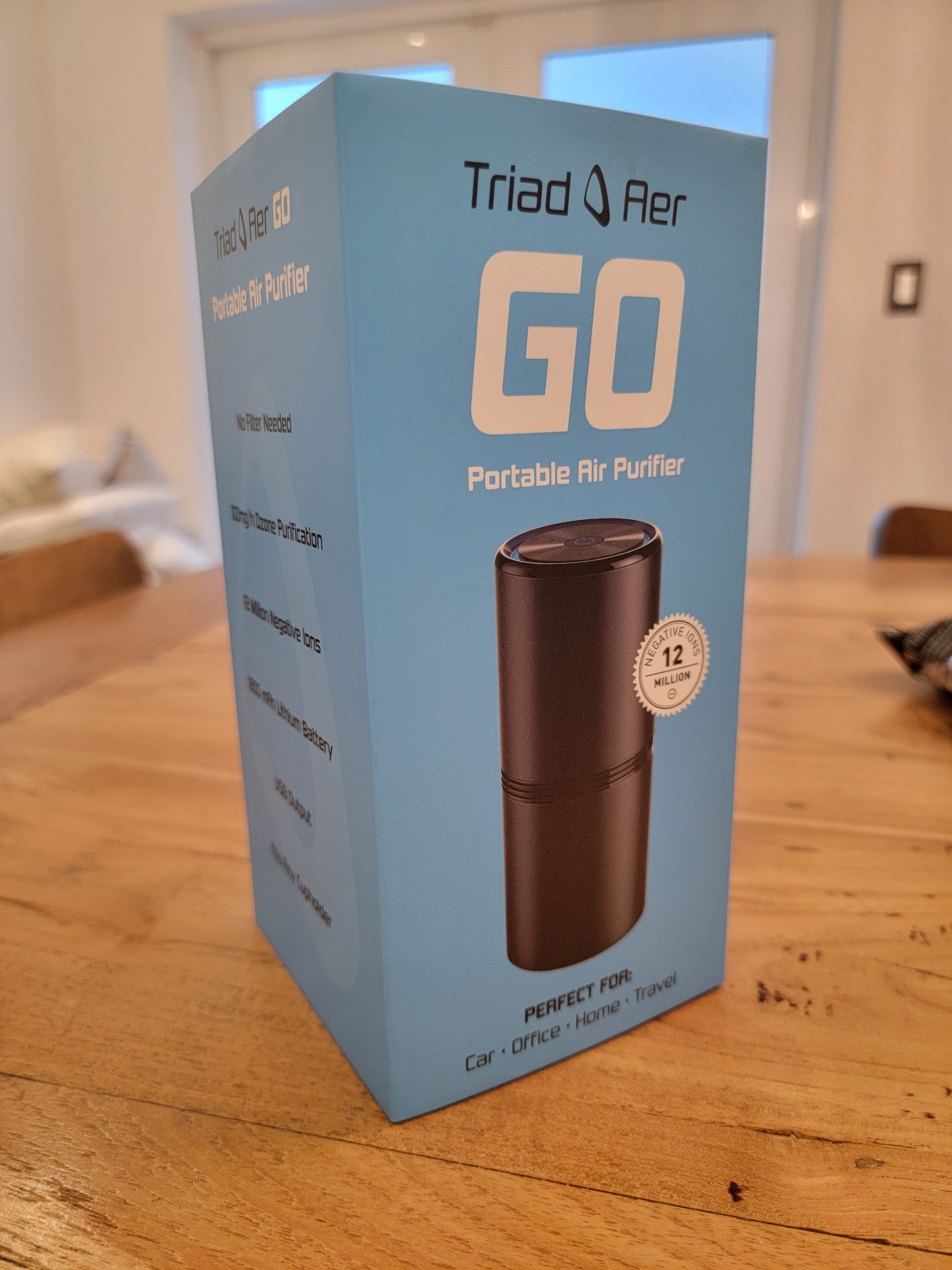 Go Car Air Purifier. Advanced Air Purifier - Triad Aer